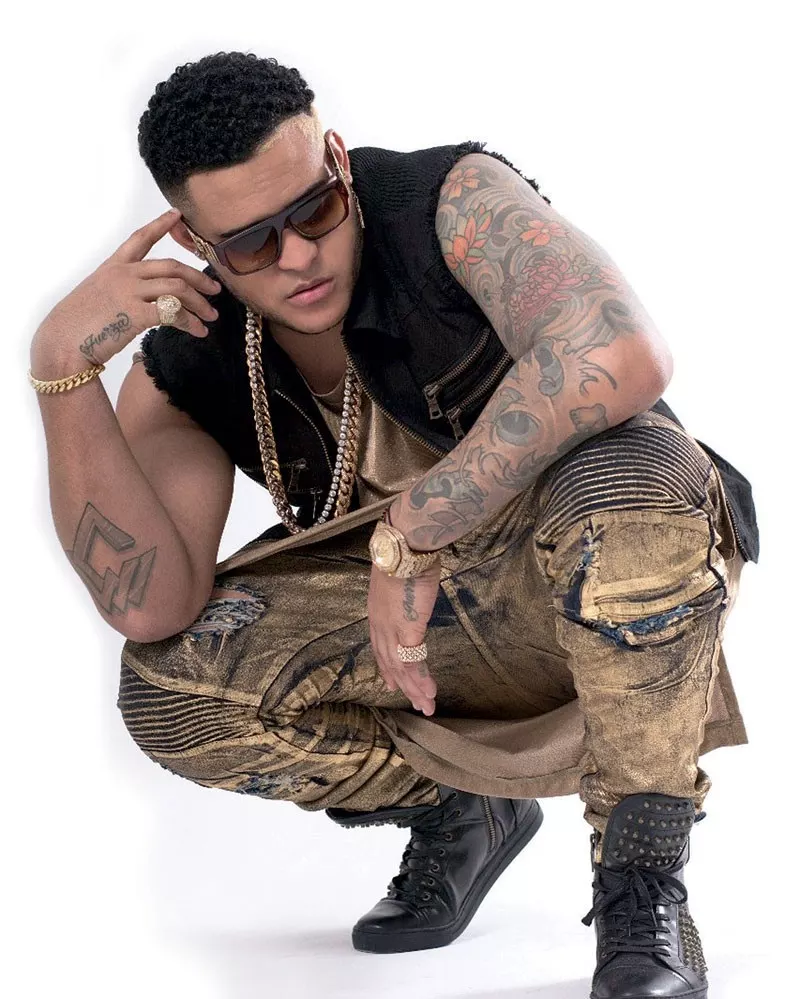 Carlitos Wey lanza ‘En verdad en verdad’: música urbana con mensaje ...