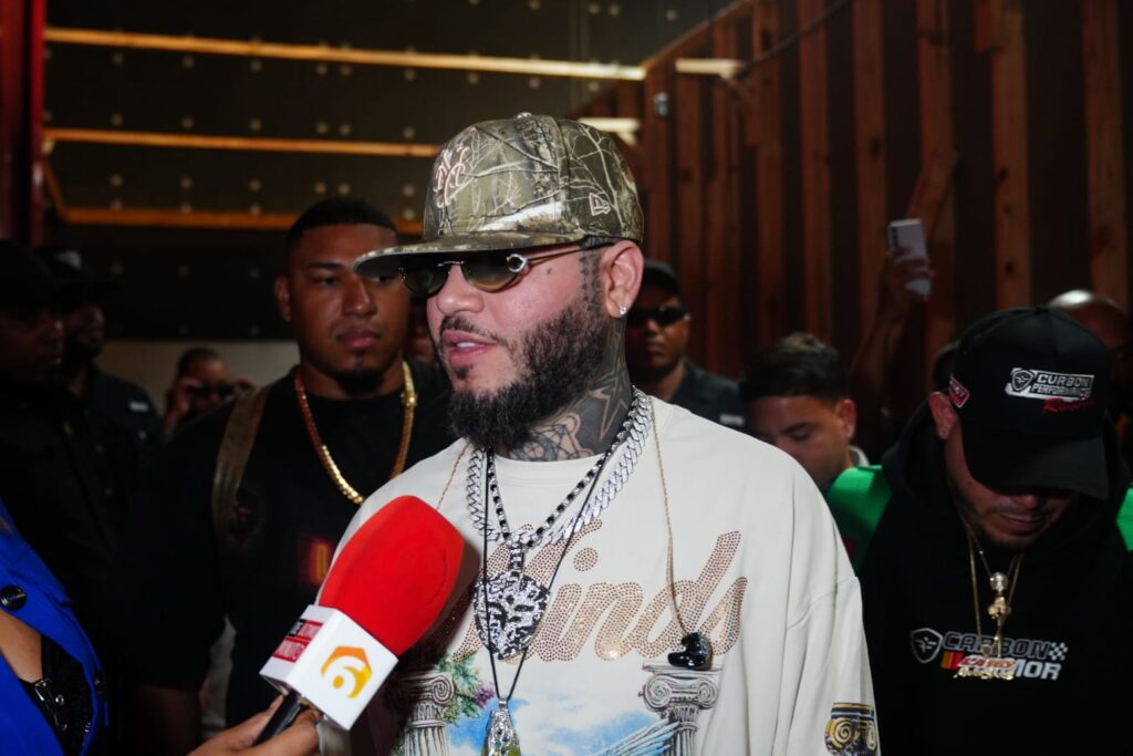 Farruko sacude La Casa de Alofoke 2 y lanza frase viral: “Le hiciste un ...