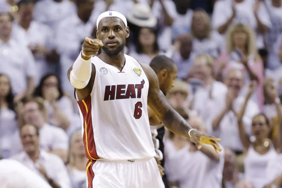 Exoficial de seguridad del Miami Heat sentenciado a prisión por ...
