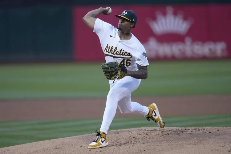 El "Lanzallamas" dominicano está de vuelta: Luis Medina debuta con 99 ...